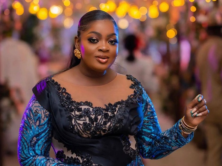 Eniola Badmus Reveals New Name, Boasts About New Appointment With ...