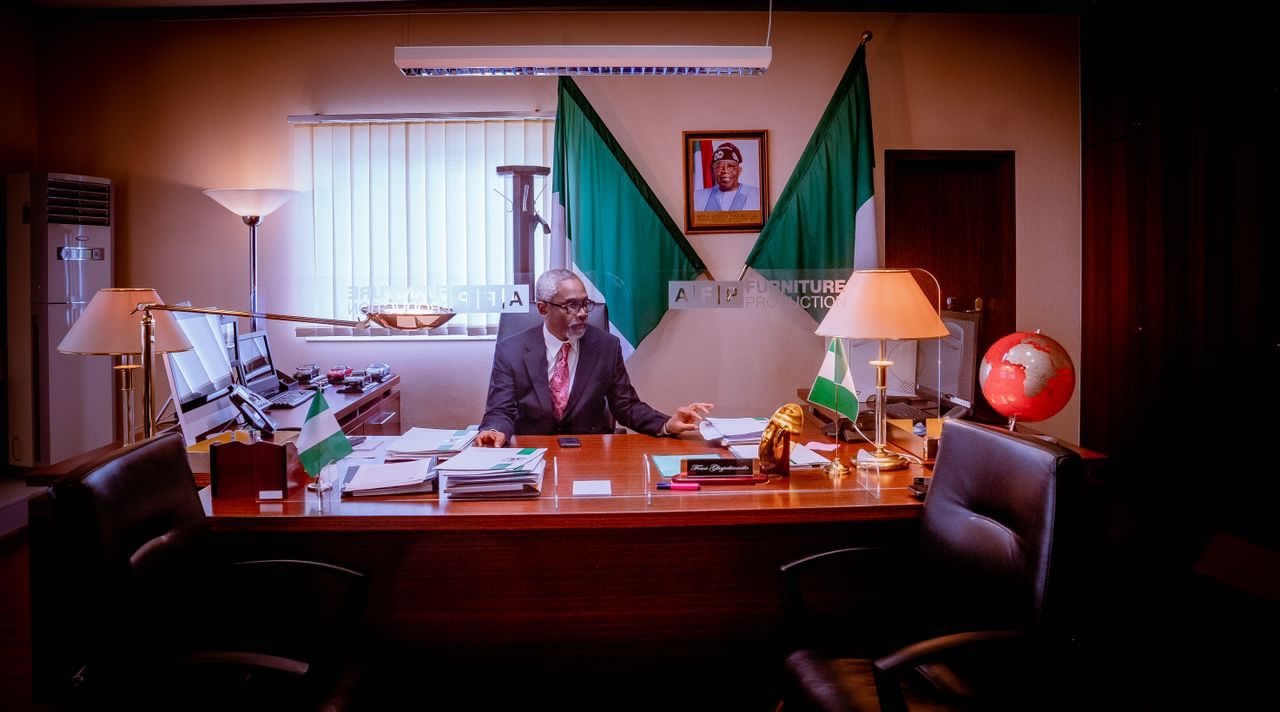 JUST IN: Femi Gbajabiamila Assumes Office as Chief of Staff to Tinubu ...