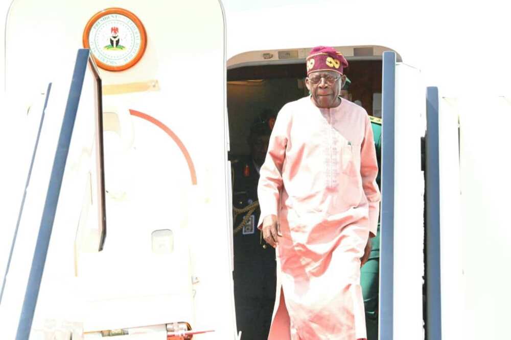 Tinubu returns to Abuja after attending Ramaphosa's inauguration in ... Tinubu returns to Abuja after attending Ramaphosa's inauguration in ...