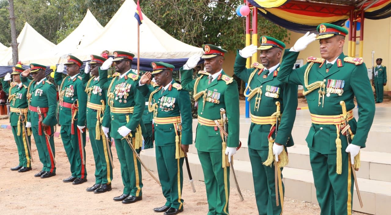 Emotional farewell in Kaduna as 15 top Generals retire from Nigerian Army
