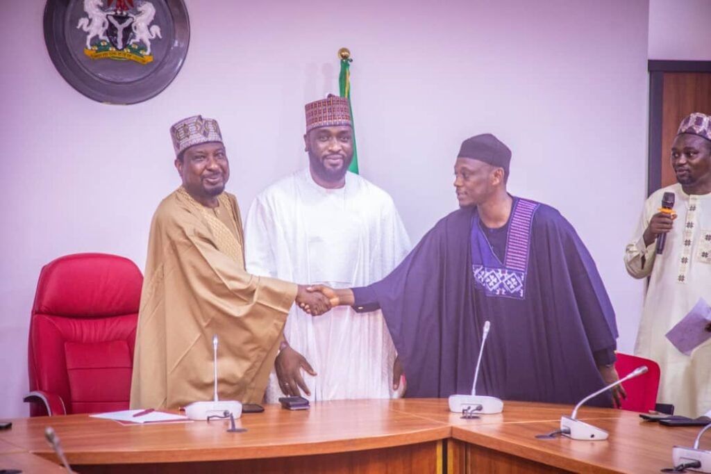 BREAKING: Atiku's Son Defects to APC, Endorses Tinubu for Second Term ...