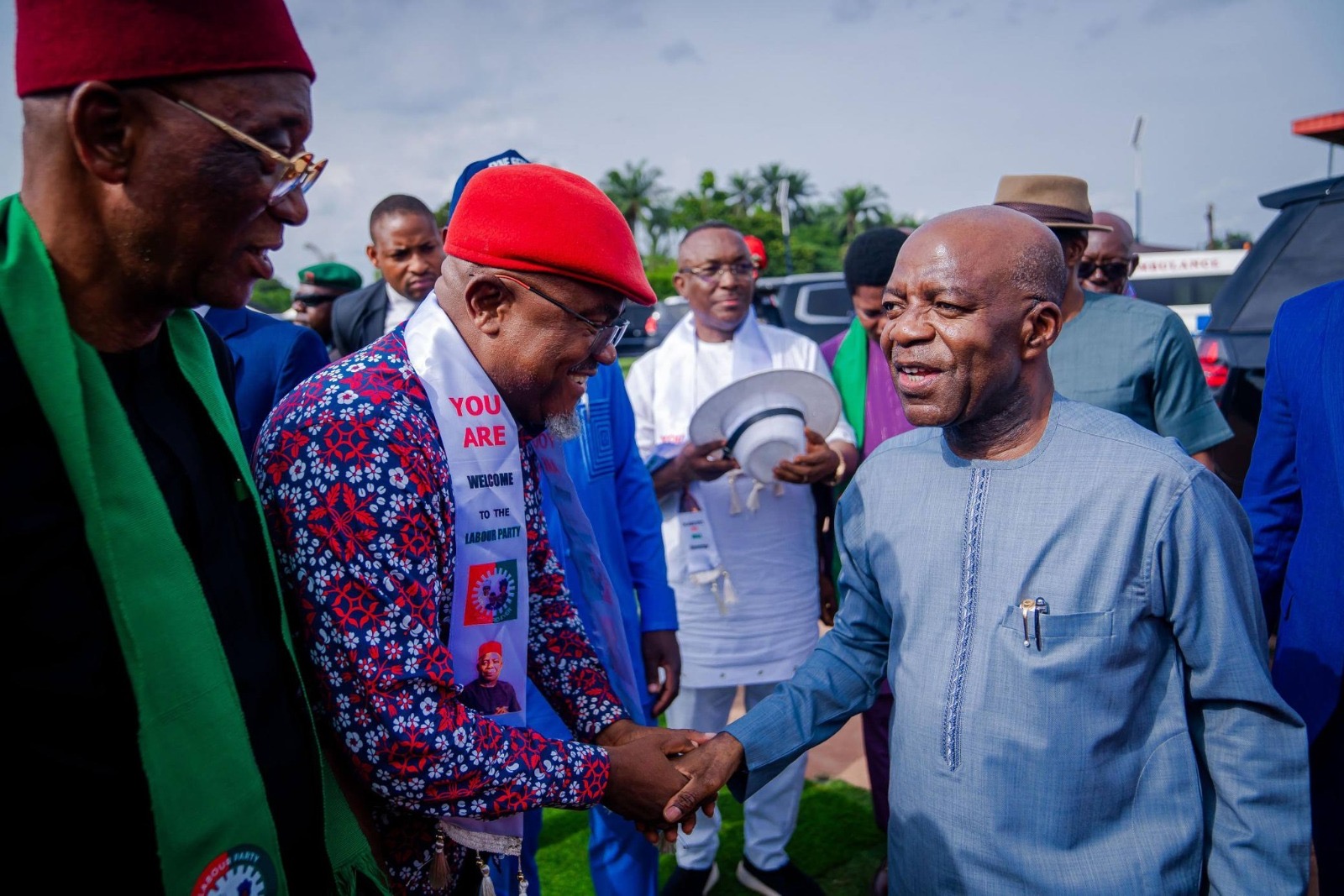 Gov Otti receives top Abia political heavyweights into Labour Party ...